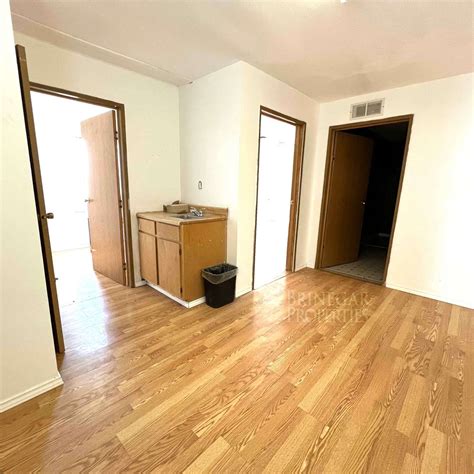 Jarrell Lease Office Building With Yard • Brinegar Properties 512