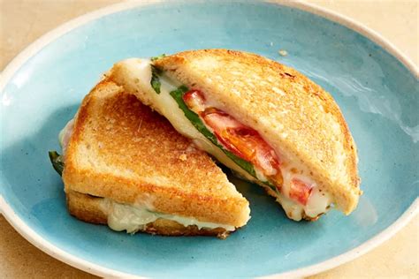 6 Delicious Ways To Enhance Your Grilled Cheese Sandwich Fitmeal