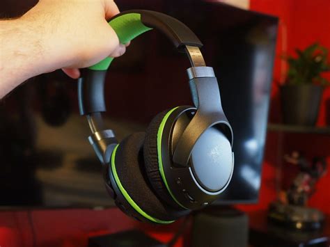 Razer Kaira Pro Xbox Headset Review Bluetooth And Xbox Wireless