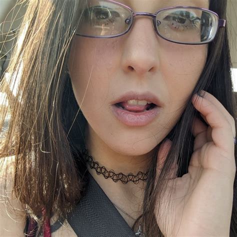 My Attempt At Being Cute And Flirty At The Same Time Rselfie