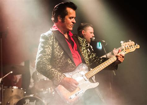 Peter Jezewski På Restaurang Seagram