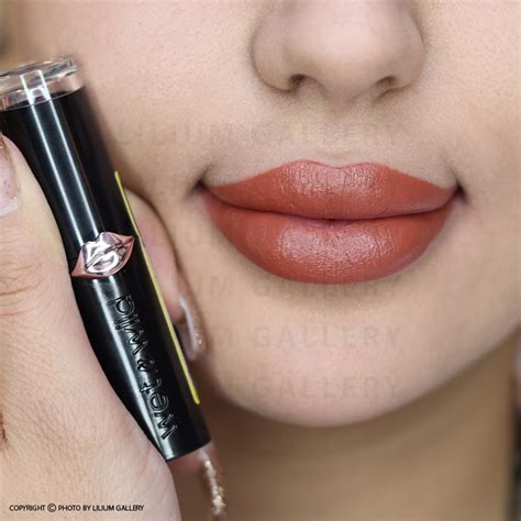 رژ لب مات مگا لست وت اند وایلد رنگ Sand Storm فروشگاه اینترنتی ویونا