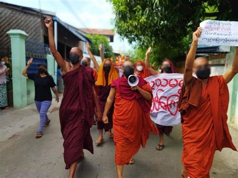 Dvb မန္တလေး သံဃသမဂ္ဂ သပိတ်စစ်ကြောင်း ပစ်ခတ်ဖြိုခွင်းခံရ