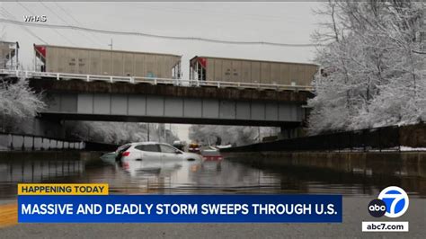 Death Toll Rises After Devastating Flooding Slams Kentucky Youtube