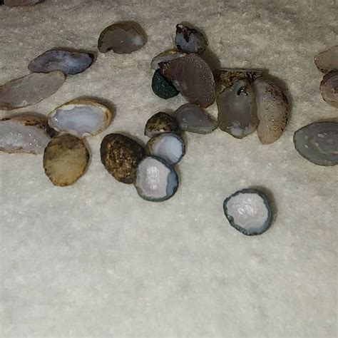 Bag Of Tabasco Geodes Unopened Whole Geode Very Small Geodes Etsy
