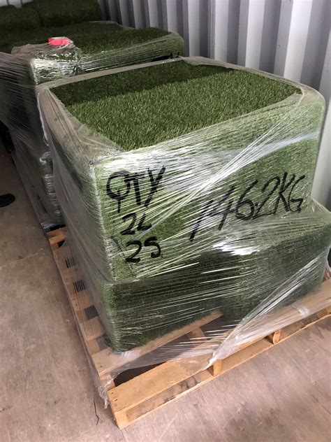 6 X Turf Blocks Rectangle Airauctioneer