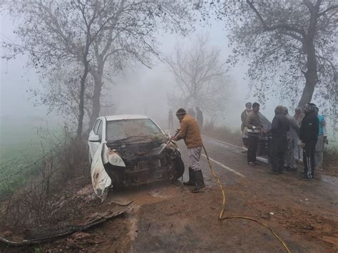Sirsa Truck With Car Collided And Caught Fire Update सिरसा में खड़े
