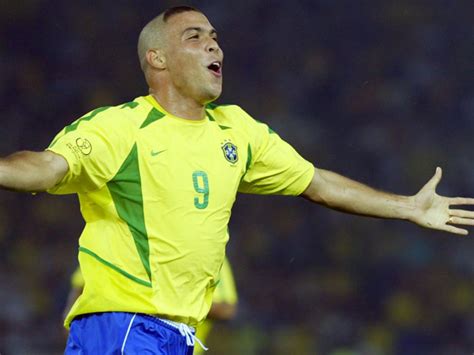 R Haircut Why Did Ronaldo Get That Hair And What Is Its Name