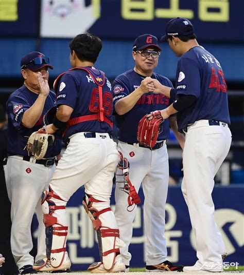 징계 후 돌아온 롯데 나균안 존재의 이유와 가치를 되돌아봤다”