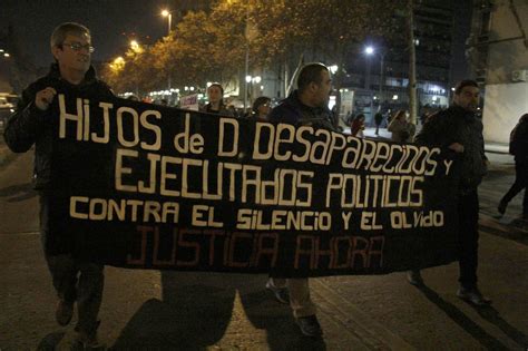 Chile Marcha Contra La Impunidad