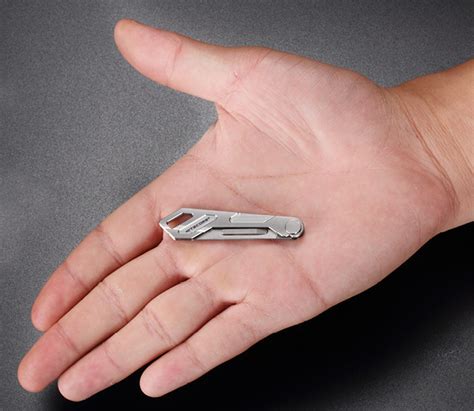 The Nitecore NTK05 Is a Beautiful Titanium Keychain Knife