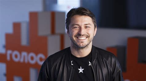 На кому вдруге одружився Сергій Притула як виглядає дружина головного