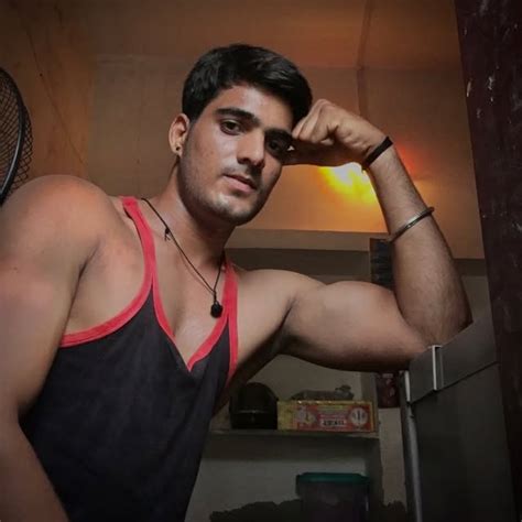 Devraj Gurjar (@iitz_dev) • Threads, Say more