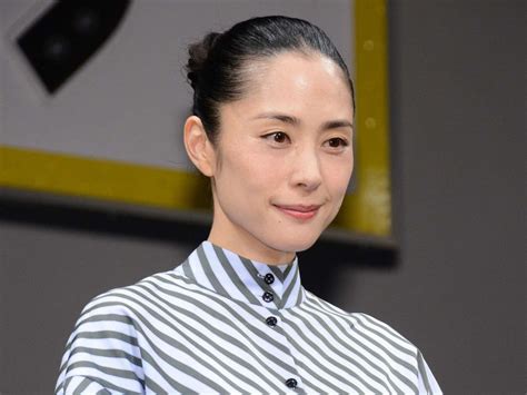 深津絵里、ネコ缶食べた！武士のような女優魂 シネマトゥデイ