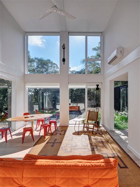 Mb Architecture Stacks Shipping Containers To Form Amagansett Holiday Home