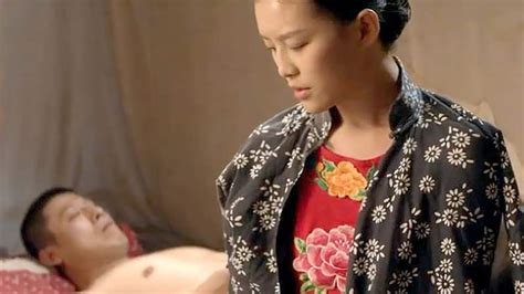 30年代的南方山村穷人家没钱娶妻只能靠租借狃花女传宗接代 影视 伦理片 好看视频