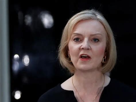 نخست‌وزیر بریتانیا خدا پادشاه را حفظ کند ایران اینترنشنال