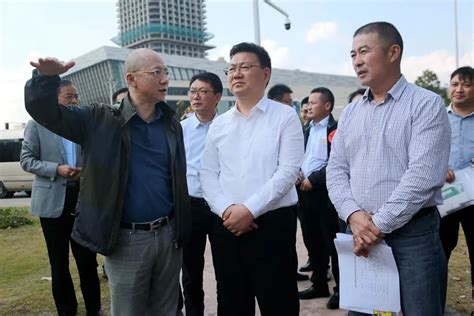 区委书记黄卫锋调研市北高新区 建设