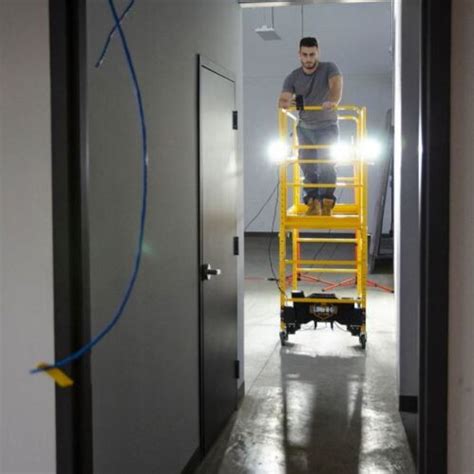 Metaltech Climb N Go Motorized System For Baker Type Scaffolds