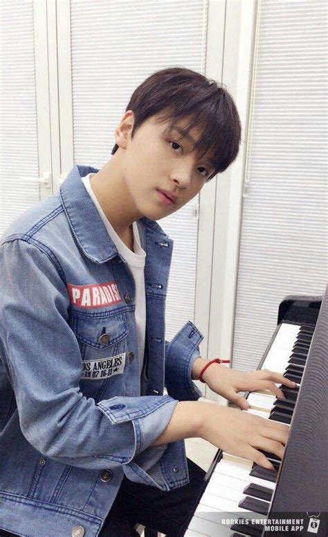 Haechan Lee Donghyuk Wiki Nct Amino