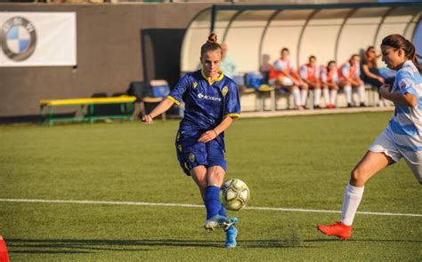 Eleonora Franco La Giovane Promessa Dellattacco Gialloblù Calcio Hellas