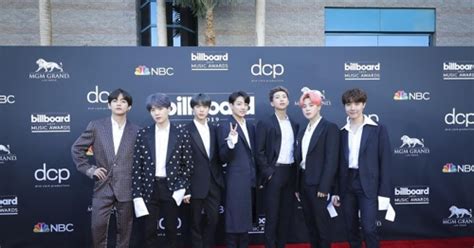 [속보] 방탄소년단 빌보드 어워즈 톱소셜아티스트 톱 듀오·그룹 부문 2관왕