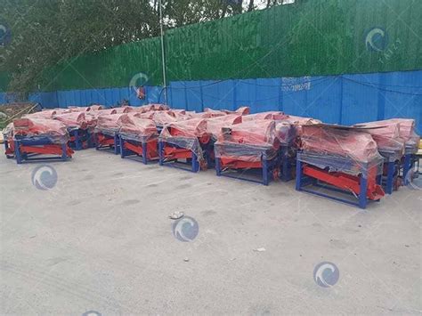 Multi Grain Thresher For Corn Millet Sorghum Soybeans