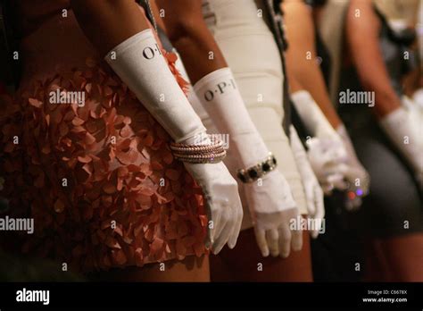 2001 Miss Usa Contestants In Attendance For Opi Miss Universe