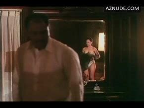 INA RAYMUNDO Nude AZNude