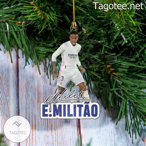 Real Madrid Éder Militão Xmas Ornament Tagotee