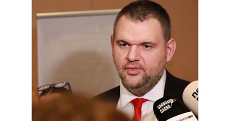 Ахмед Доган болен от грип Делян Пеевски се кандидатира за лидер на ДПС Видео