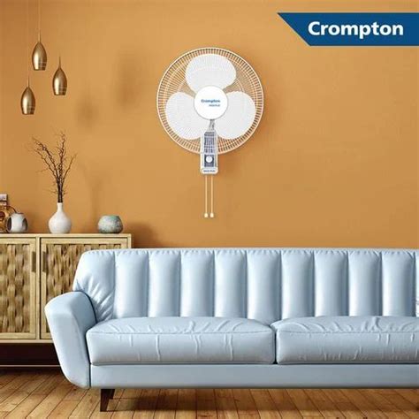 White Crompton High Flo Wave Plus Wall Fan Year At Rs In Varanasi