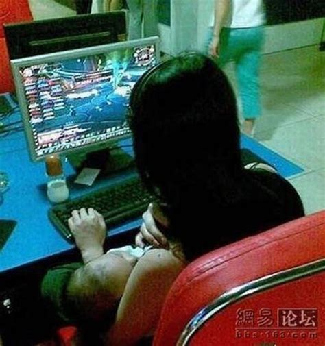 Young Mother And Wow 3 Pics