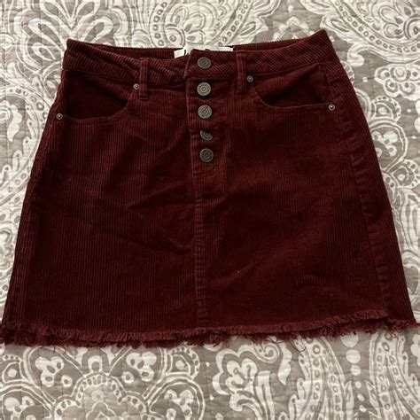Burgundy Corduroy Mini Skirt Mini Skirts 80s Inspired Outfits Cool