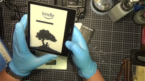Лучшая читалка книг Kindle Oasis - YouTube