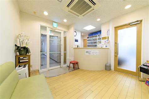 スタッフ紹介 下村歯科医院 JR高槻駅前徒歩1分