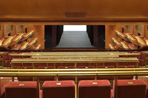 座席案内 大ホール 施設案内 愛知県芸術劇場