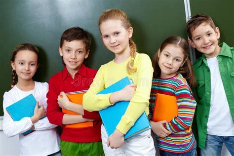 Compagni Di Classe Immagine Stock Immagine Di Infanzia 21260467