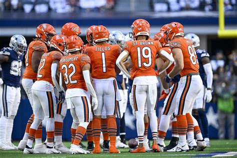 Bears Wr Equanimeous St Brown Explains Who The Lions Have In Rb David