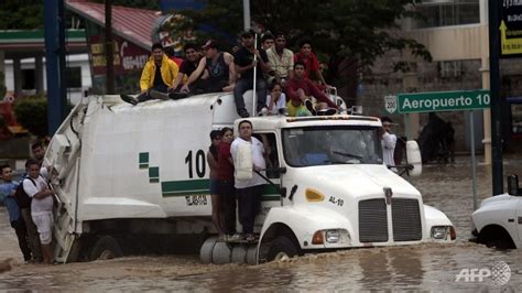 Rare Twin Storms Batter Mexico 40 Dead