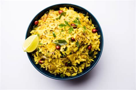 Kanda Poha Recipe