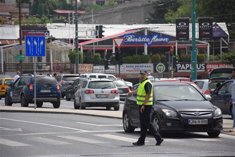 Pogledajte saobraćajni kolaps u Sarajevu