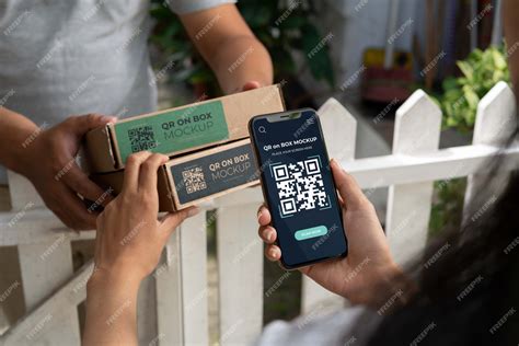 Premium Psd Qr Code On Box Mockup Design