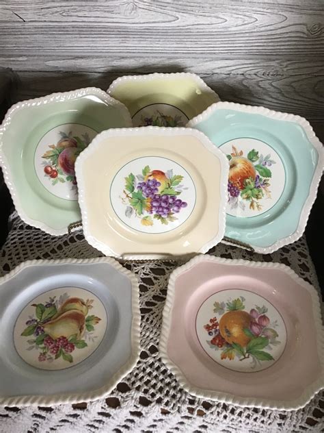 Vintage Johnson Bros Old English Platesset Of 6 Fruit Pattern With