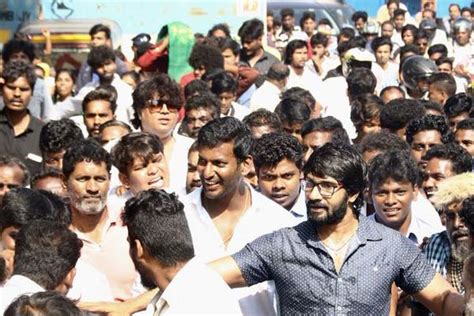 Actor Vishal Mourns The Death Of Democracy