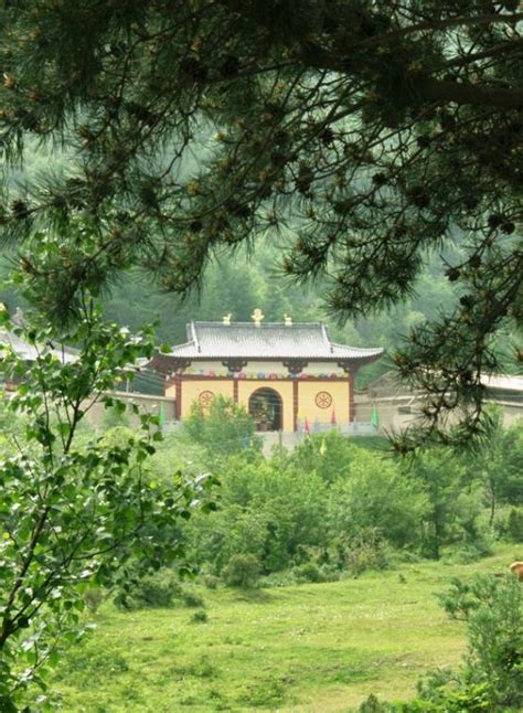 青山綠水景色宜人 每日頭條