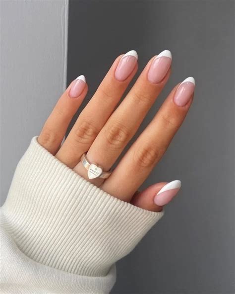 30 Stunning White Nail Designs Classy Looks To Try In 2023 Haul Of Fame