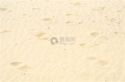 沙滩上的痕迹沙滩上的黄沙高清图片下载 正版图片503630648 摄图网