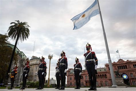 Fotos De La Conmemoraci N Del D A Del Himno Nacional En La Plaza De Mayo Infobae