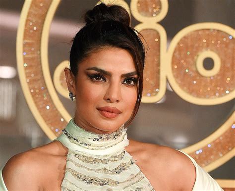Actress Priyanka Chopra 60 Photos Moonagedaydream Film